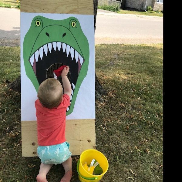 Dino Toss, Feed the T. Rex, Dinosaur Birthday Party, Dinosaur Game ...