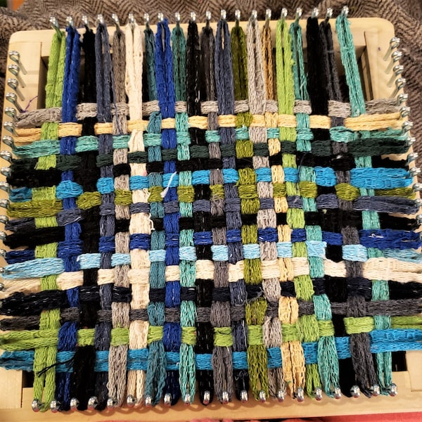 ASSORTED Potholder Jumbo 10" Wood Loom Kit, 1.5lbs Colored Cotton Loops ...