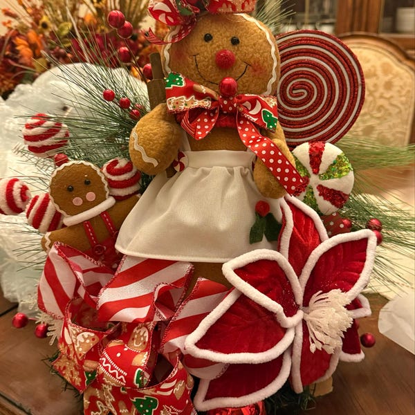 Santa Table Centerpiece, Christmas Island Decor, Holiday Table Top ...