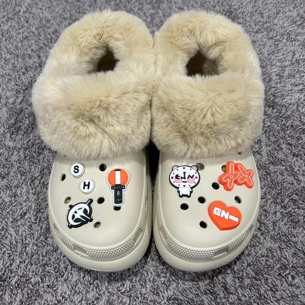 I'VE WONY Bias Tee | 2 Colors - Etsy