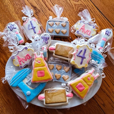 Nickelodeon Inspired Butterbean's Cafe Baking Whisk Apron Decorated ...