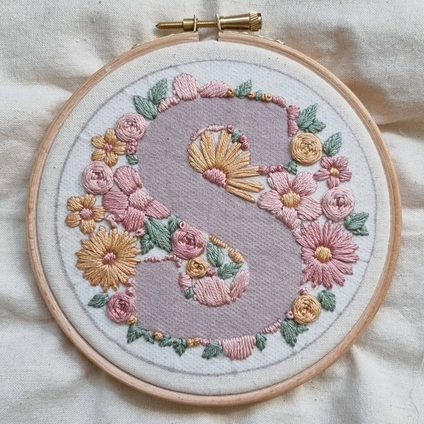 Floral Initial Embroidery Kit / Beginner Embroidery Kit / Flower ...