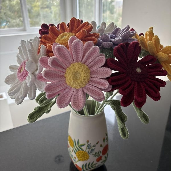 One Lily With Bud,crochet Lily Flower Bouquet, Stargazer Lily, Hand ...