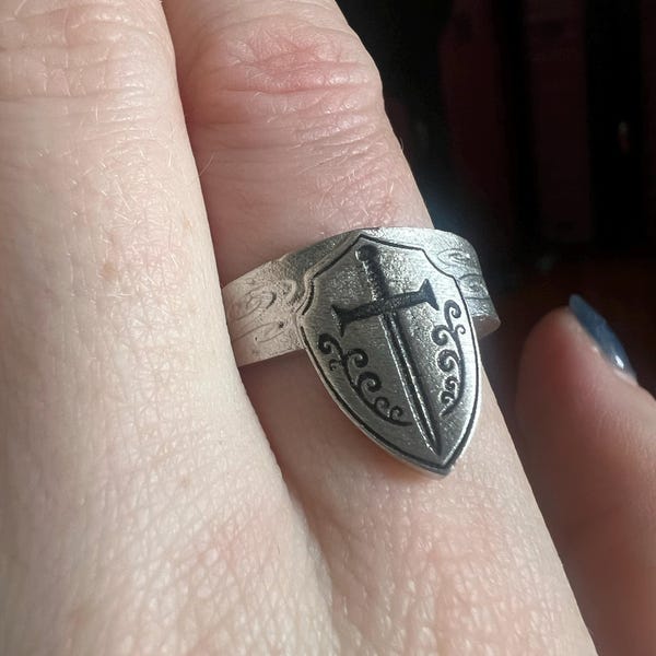 Silver Pewter Sword Chatelaine With Waist Clip - Five Chains and Hooks ...