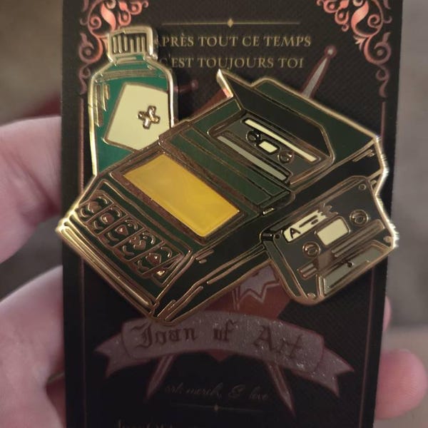Resident Evil - Ashley Enamel Pin - Etsy