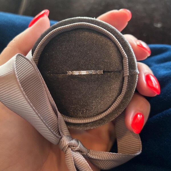 Baguette Emerald Signet Ring 14K Gold Emerald Baguette Diamond Ring ...