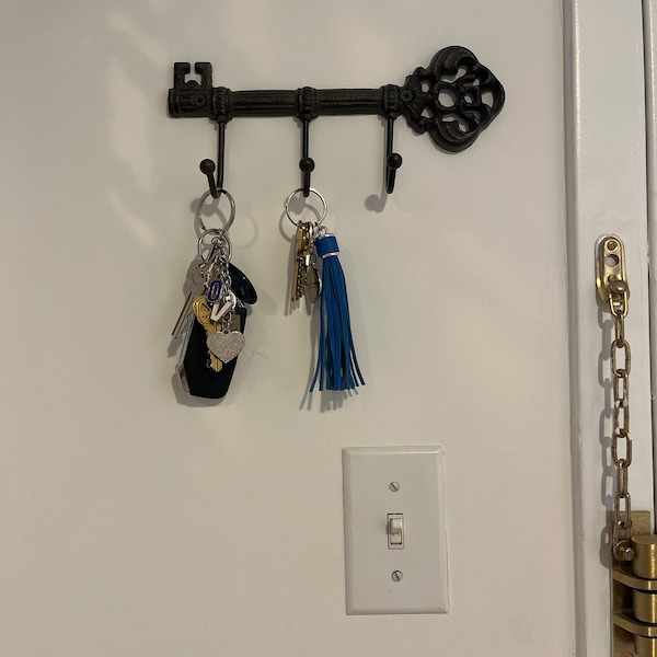 Key Holder / Skeleton Key Rack / Cast Iron Wall Hook / Key Hanger ...