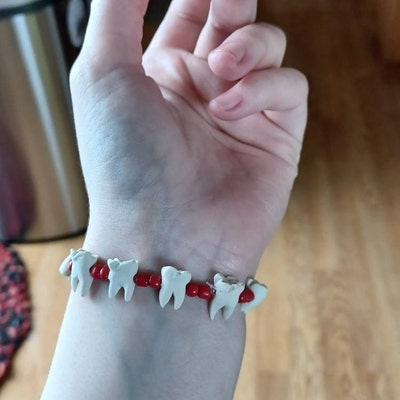 Alice: Madness Returns Teeth Bracelet - Etsy