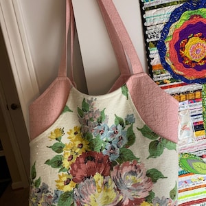 Deep Front Pocket Tote Bag Pattern, Pocket Tote Bag Pattern, Front ...