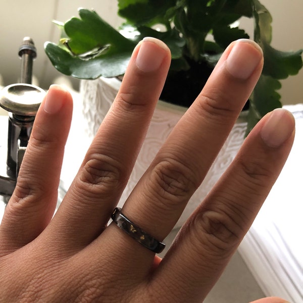 Thin Resin Ring - Black Ring With Gold/silver/copper Flakes ...