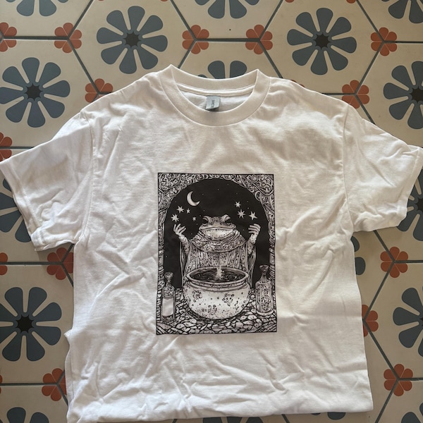 Mothman Shirt, Cryptid Tshirt, Cryptidcore Aesthetic, Wendigo Tee ...