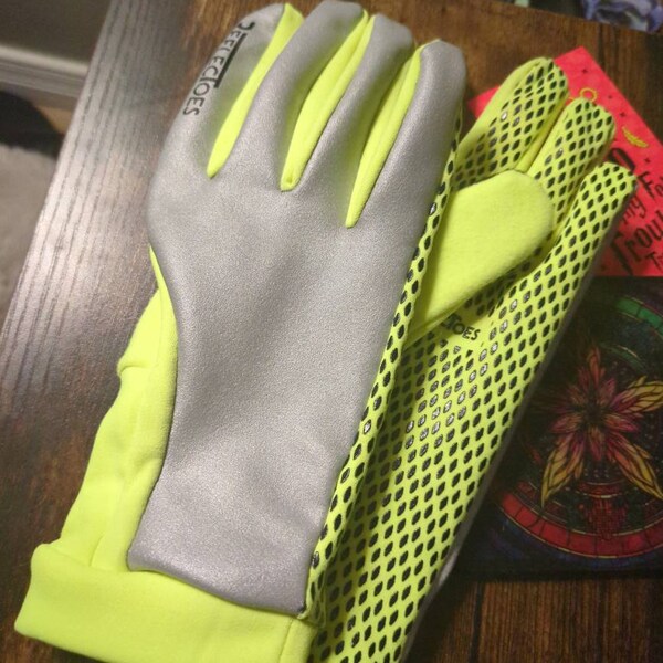 Fluorescent Reflective Winter Gloves - High Viz for Cycling, Running ...