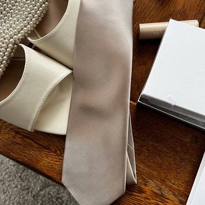 Embroidered Pocket Square Personalized Pocket Square Linen - Etsy