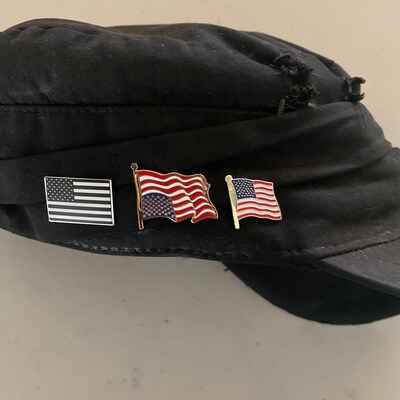 Black USA Flag LAPEL PIN Hard Enamel American Military Symbol Emblem ...