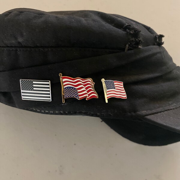 Black USA Flag LAPEL PIN Hard Enamel American Military Symbol Emblem ...