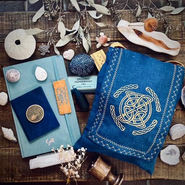 Medieval Hood Linen Larp Cape Viking Hood With Celtic Knot Made ...