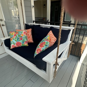 Avila Floral Grey Charcoal Raspberry Blue Geometric Bed Runner - Etsy