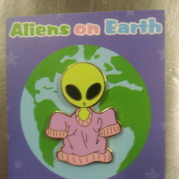 Aliens on Earth, Alien Enamel Pins, Cute Alien Gifts, Cute Enamel Pins ...