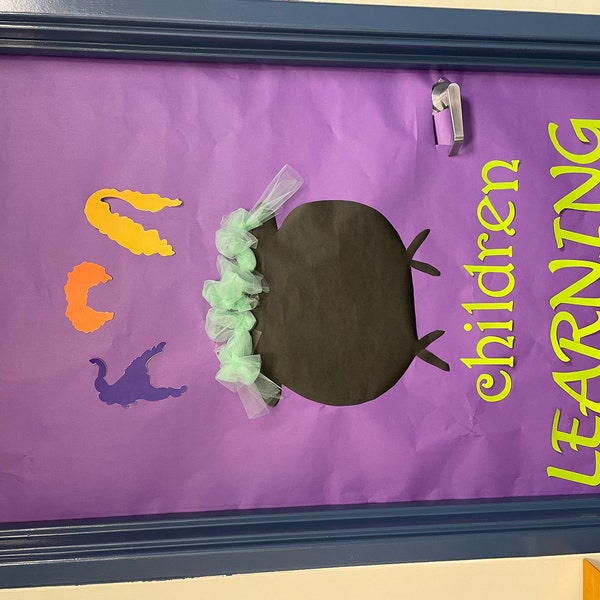 Reading Makes Us Bright Classroom Door Decoration Bulletin Board Kit ...