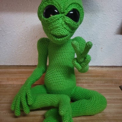 Alien Crochet Amigurumi Pattern DIGITAL Download PDF by Crafty - Etsy