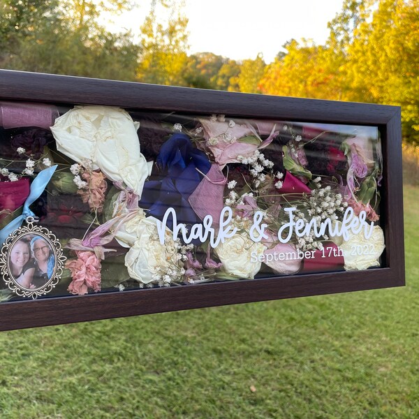 Wedding Shadow Box With Names and Date Wedding Gift - Etsy