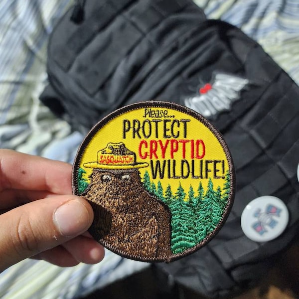 Cryptid PSA Patch - Cryptozoology Tracking Society Bigfoot Sasquatch Badge NPS Smokey the Bear ...