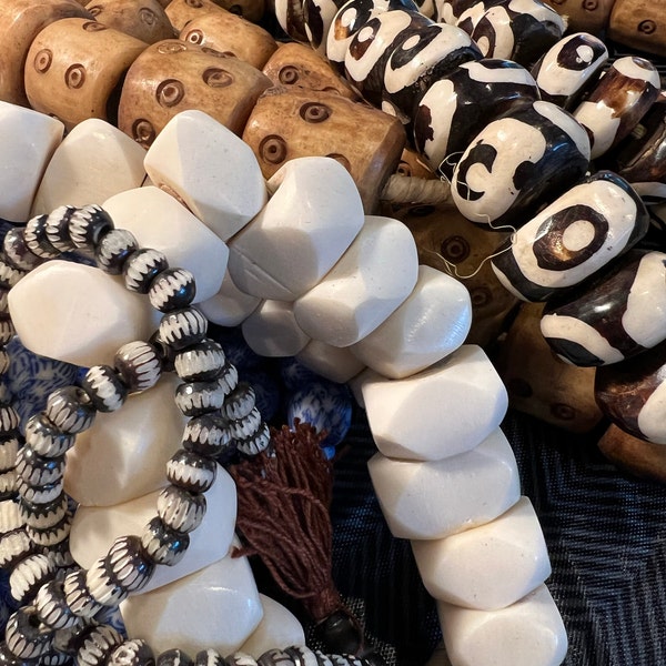 20 Carved Eye Brown Bone Beads Barrel: Recycled Bone Beads Kenya Trade ...