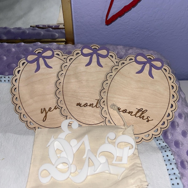 Bow Baby Milestone Discs | Interchangeable Numbers, Photo Prop - Etsy