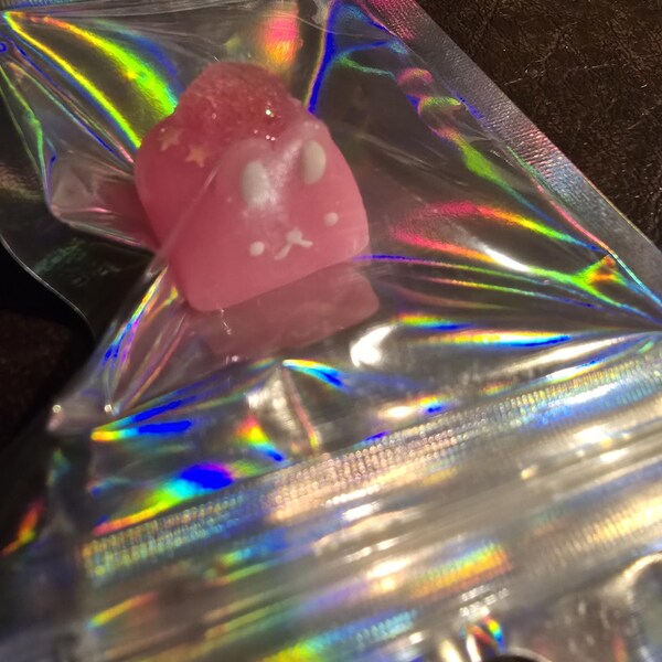Artisan Resin Kawaii Strawberry Bunny Keycap, Cute ESC Key for ...