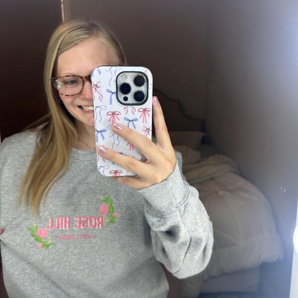 Love Redesigned Merch / Lakefront Billionaires Merch/ LICENSED Lauren ...