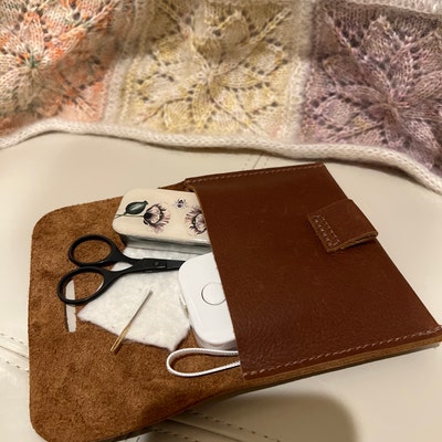 Black Leather Needle Book, Needle Storage in Leather and Felt, Case for ...