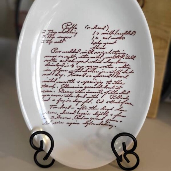 Giving Plate Bring This Plate as a Hostess Gift to Be Passed Through ...