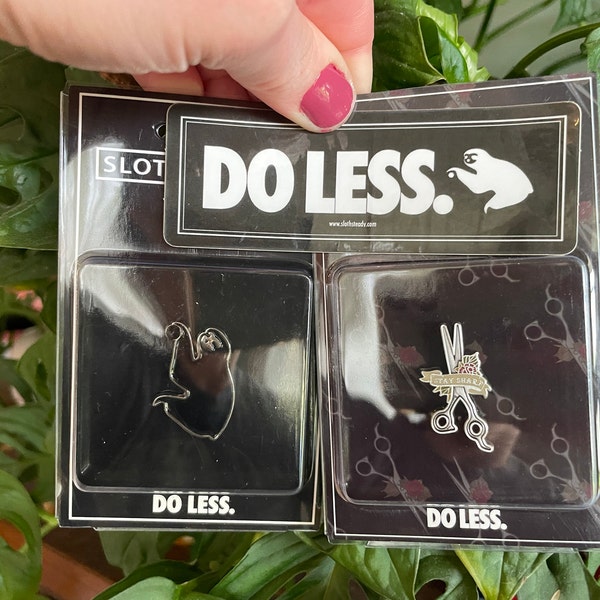 The Middle Finger Pin Streetwear, Funny Pin, Meme Pin, Cartoon Pin ...