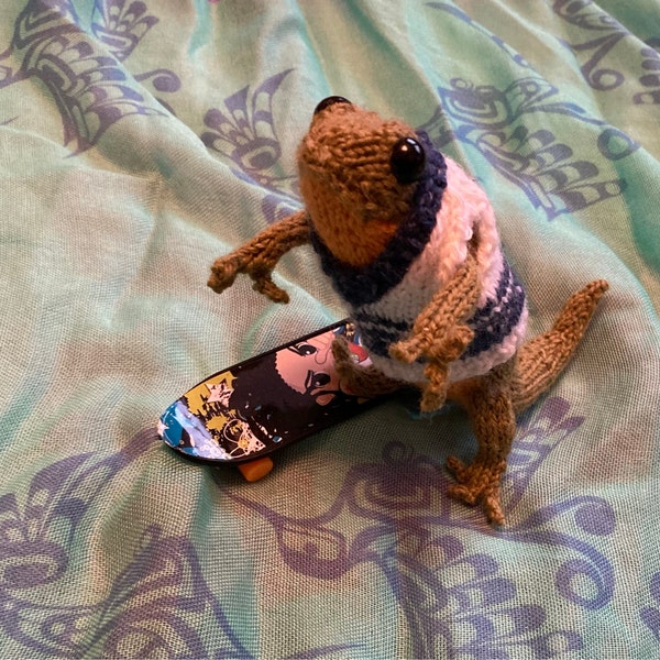 NEWT Knitting Pattern - Etsy