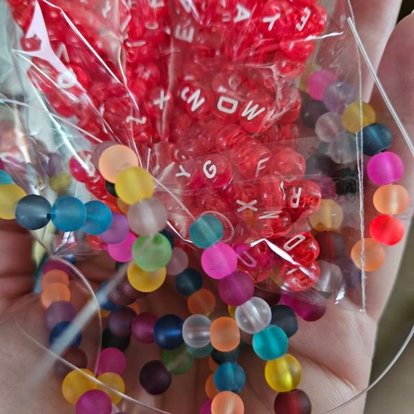 7mm White & Black Heart Letter Acrylic Bead/ Round Heart Beads/ Acrylic ...