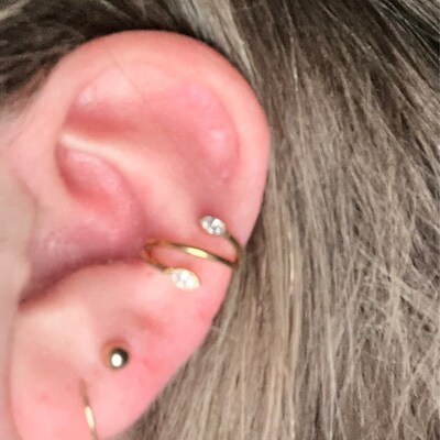 ASTM F136 Titanium Marquise Twist Conch Clicker Hoop, 10mm, 12mm Gold ...