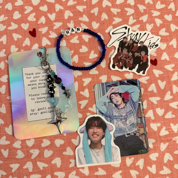 Stray Kids Keychain: SKZ K-pop Star Charm, Handmade Fan Gift - Etsy