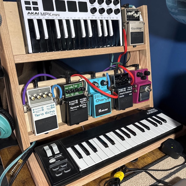 Arturia Keystep and Synth Rack Stand Behringer Pro-800, Model D ...