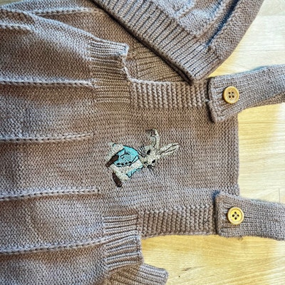 Mini Bee Embroidery Design FSL Bee Machine Embroidery Free - Etsy