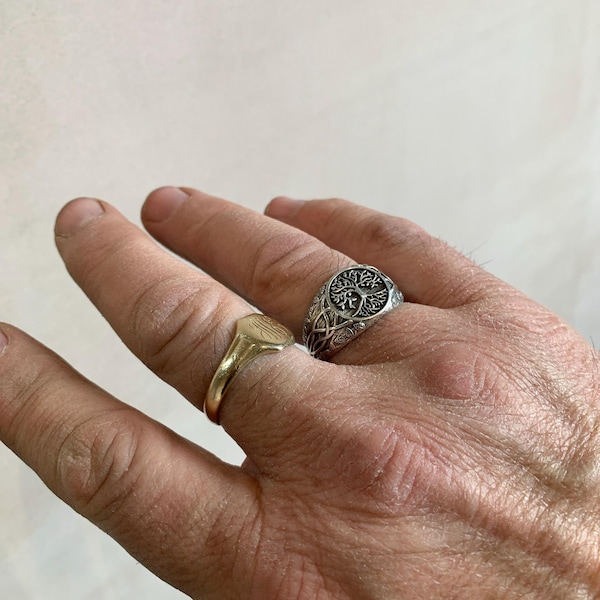 Saint Rose of Lima Ring, Engraved Roses Religious Ring, Christian Thumb ...