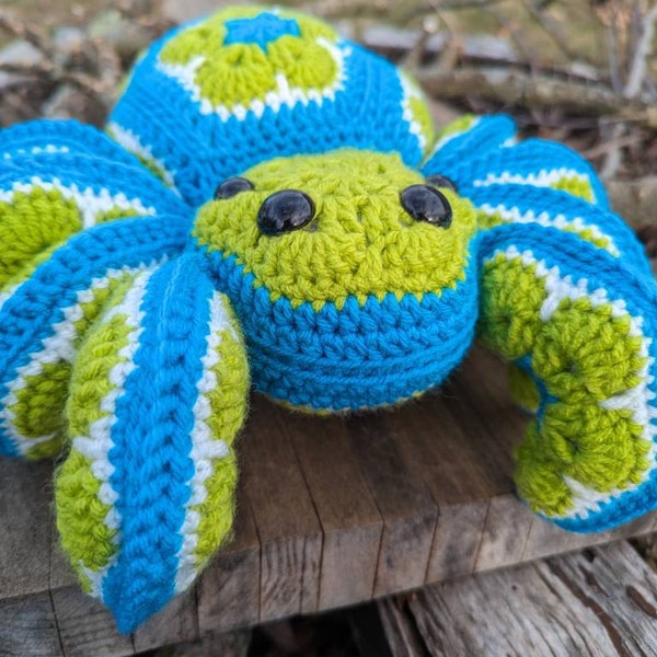 Sully the African Flower Spider Crochet Pattern, PDF, Digital Download ...