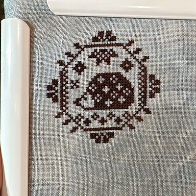 Quirky Quaker Squirrel PDF Pattern Cross Stitch Darling & Whimsy Designs - Etsy