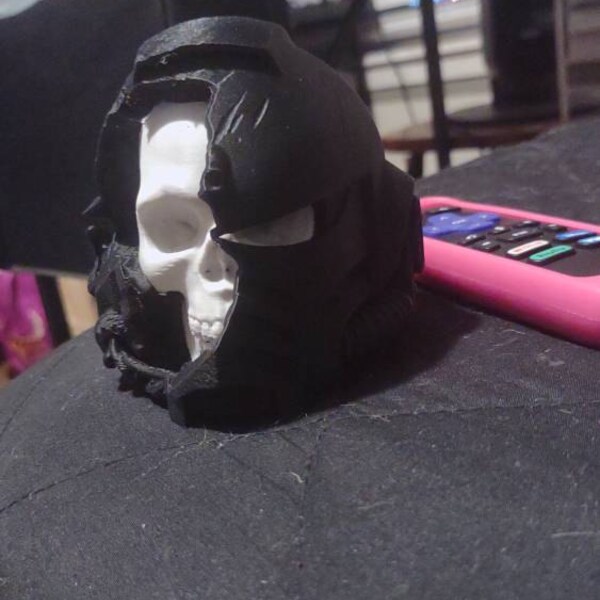 Hell Divers Battle Damaged Helmet - Etsy