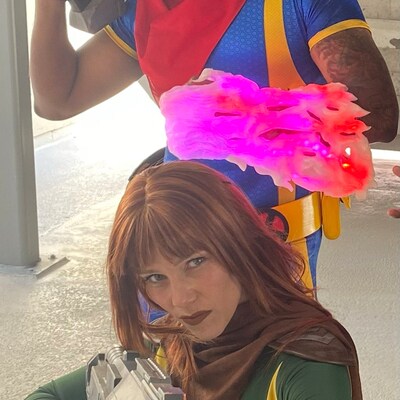 Le Spatula 3000 Spongebob Prop - Etsy