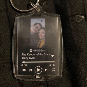 Custom Music Keychain, Apple Music Keychain, Gift for Friends ...