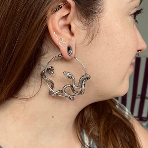 Snake Climbers Mini, Snake Ear Crawler, Dainty Serpent Earrings, 14 K ...