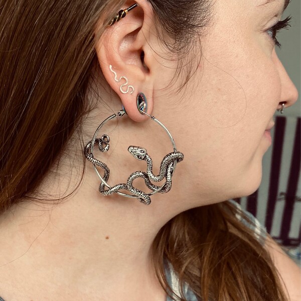 Snake Climbers Mini, Snake Ear Crawler, Dainty Serpent Earrings, 14 K ...