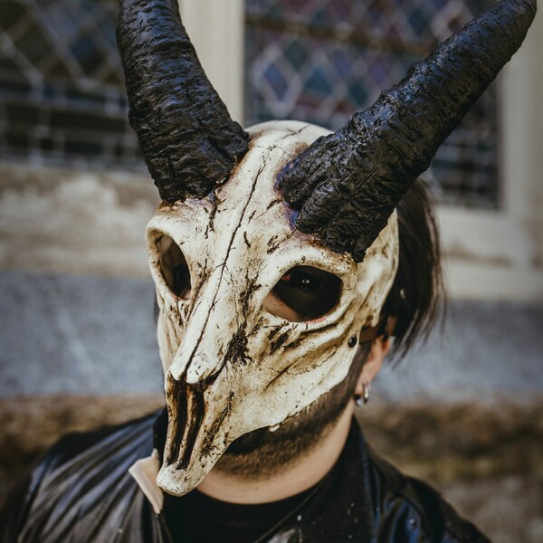 HESTRUM Handmade Demon King Mask - Etsy