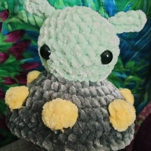 Weebee the Space Invader No Sew Crochet Pattern - Etsy Australia