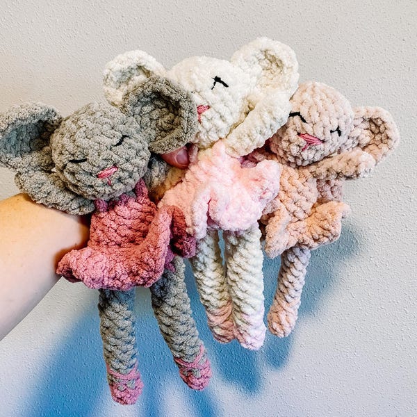 Brie Mouse + Mermaid Tail Mod CROCHET PATTERN (fable Collection) - Etsy